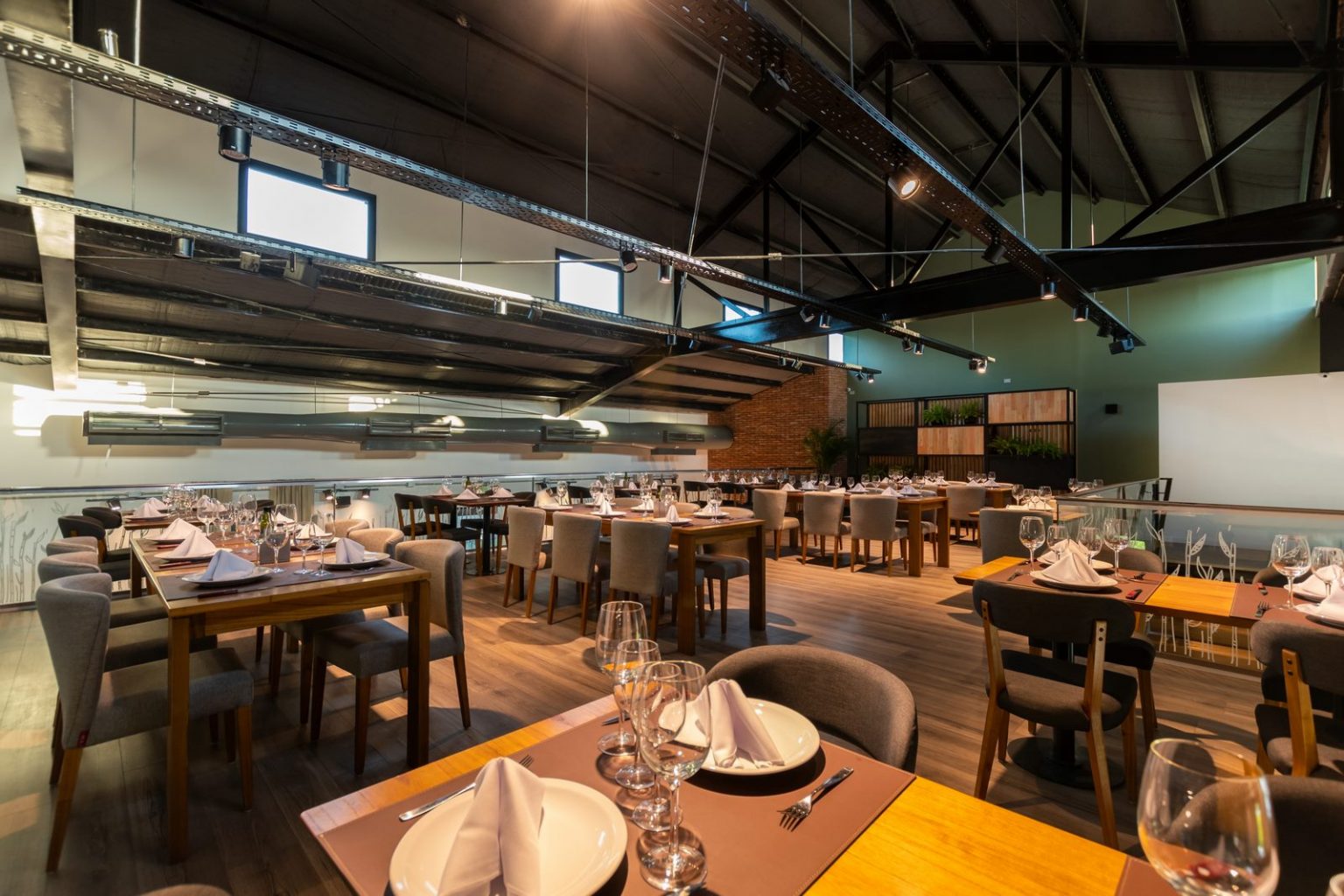 PARRILLA LA EMILIA - Revista Estilo Propio