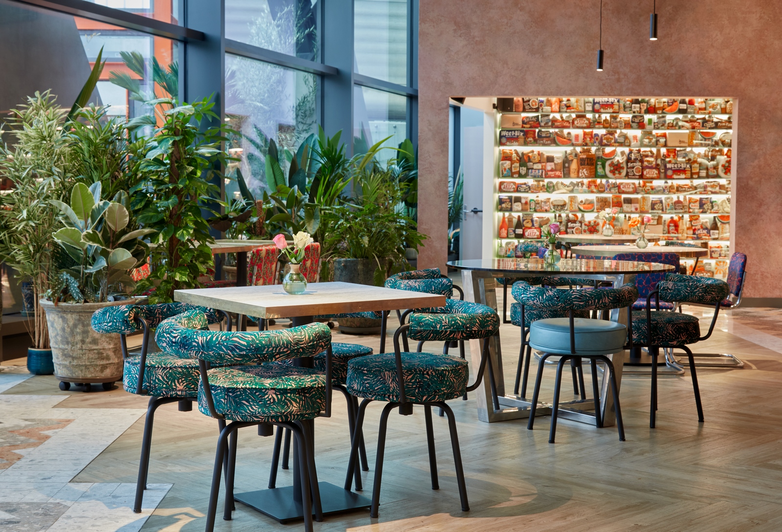 A la orilla del canal: Bondi Green Restaurant por Run For The Hills ...