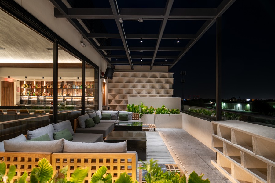 ToloaRooftop Bar - Revista Estilo Propio